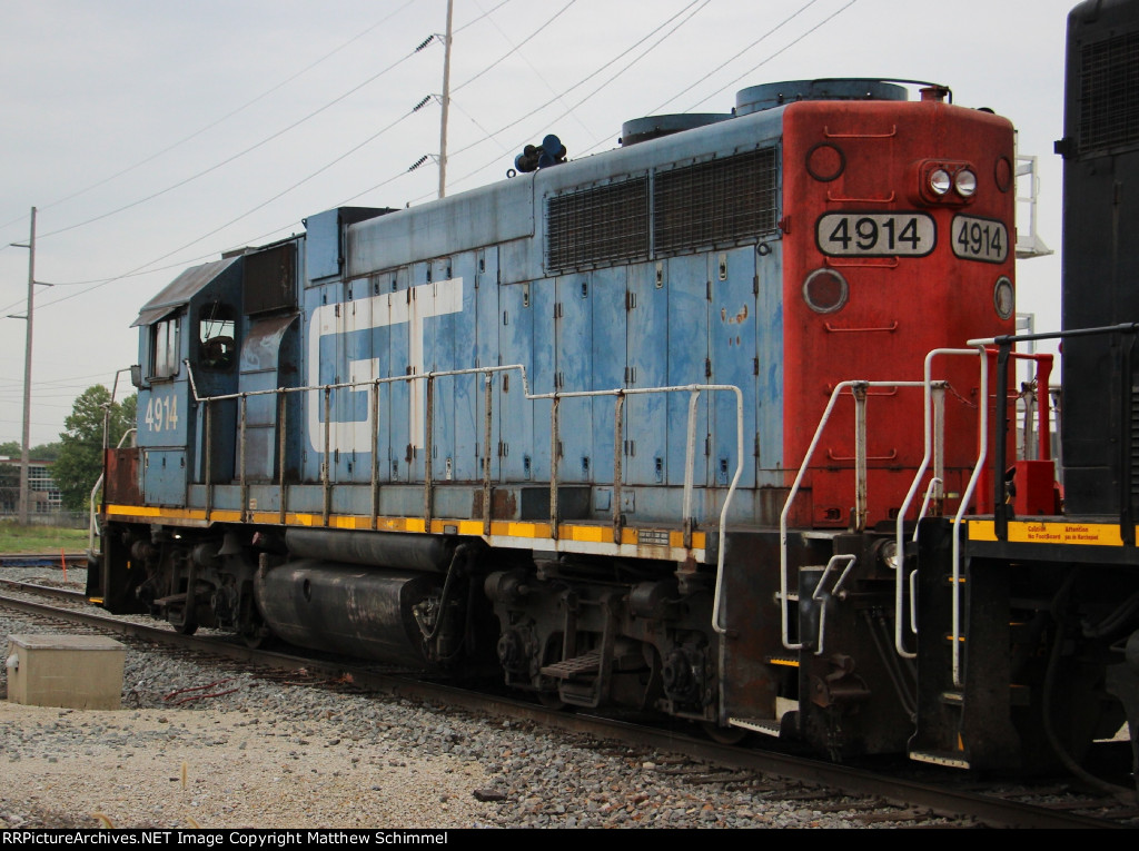 GTW 4914 - End Roster